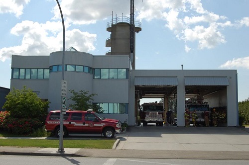 Richmond Fire Rescue – BC Fire Trucks